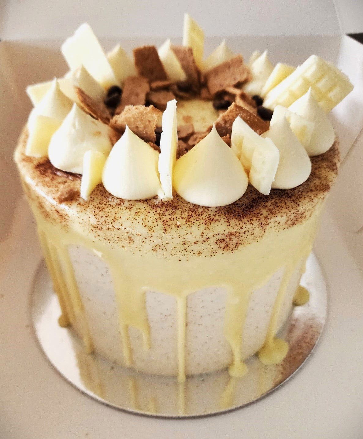 White Chocolate Mocha Cake – Nicoletta's Bakery